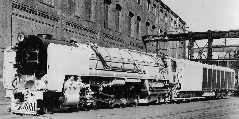 Class 25 condensing locomotive via Les Pivnic.jpg | The Heritage Portal